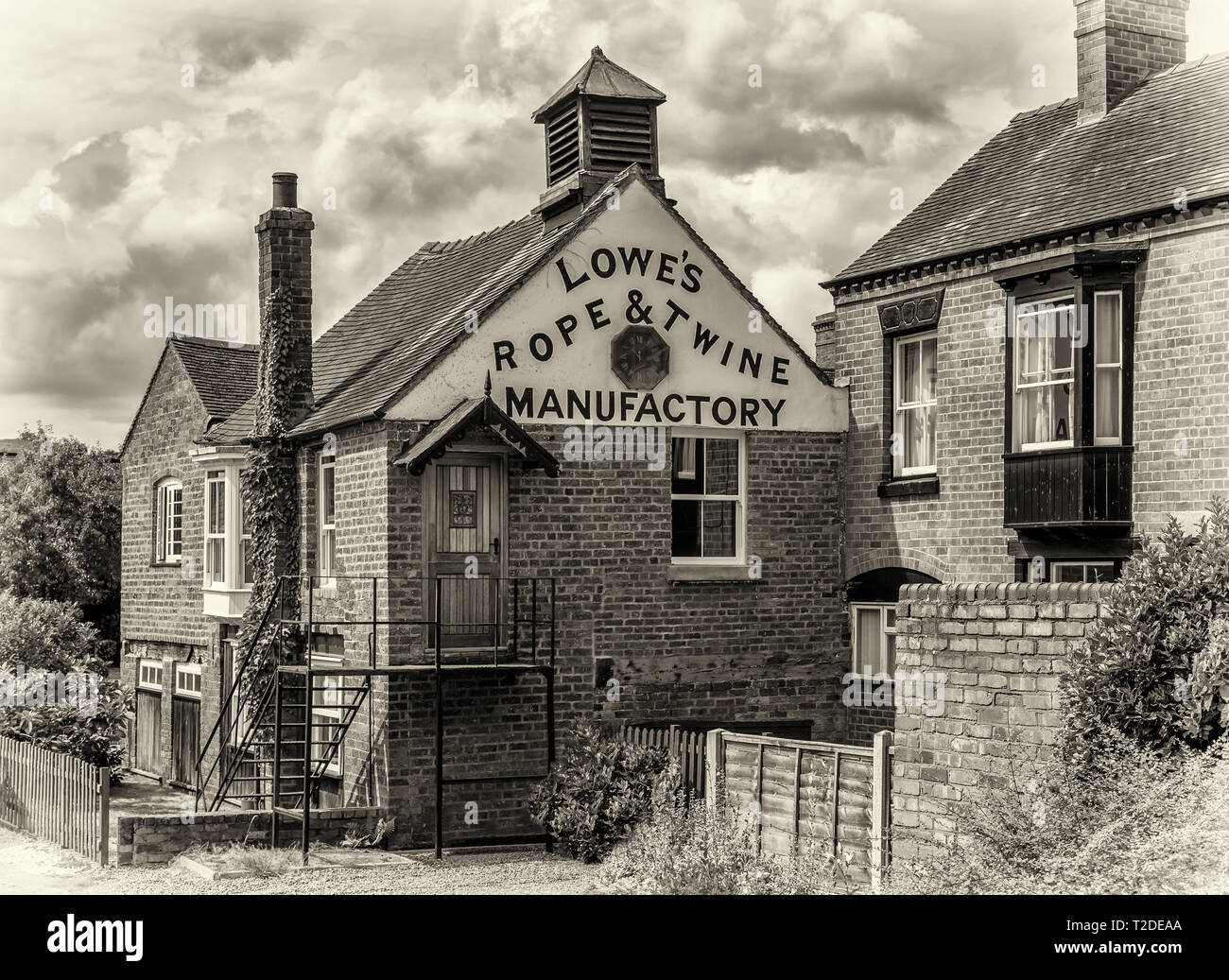 Victorian factory building hi-res stock photography and images - Alamy
