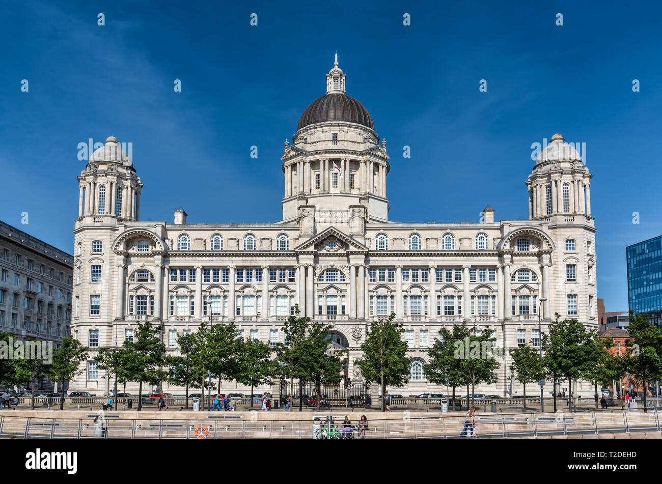 Port of Liverpool Building, Liverpool Waterfont Stock Photo - Alamy