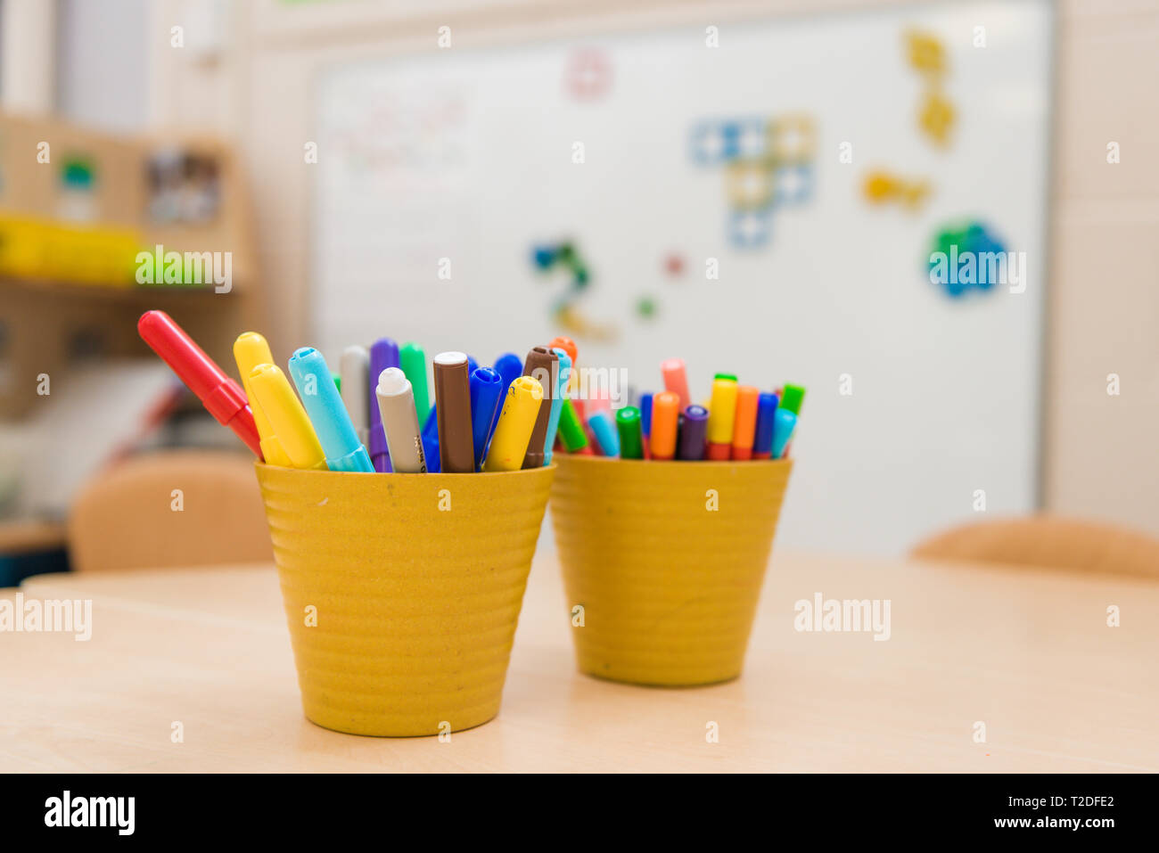 Colouring pens hi-res stock photography and images - Alamy