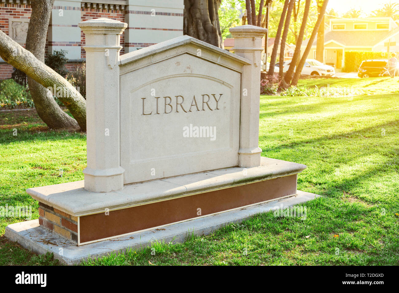 Quiet sign library hi-res stock photography and images - Alamy