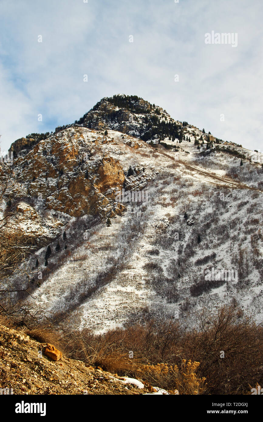 Provo peak hi-res stock photography and images - Alamy