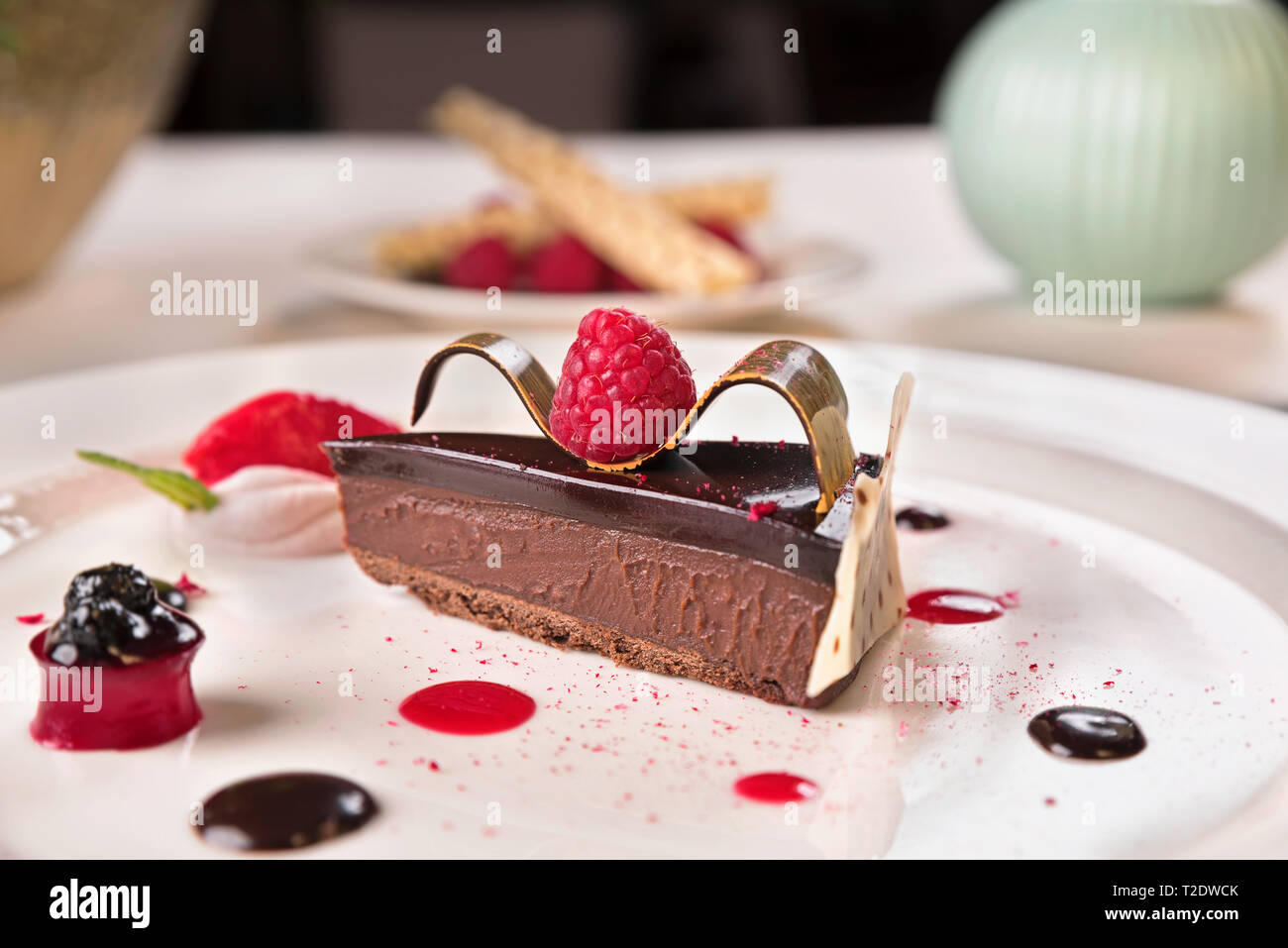 Chocolate and raspberries palette - tart rate with Ghana dehydrated ...