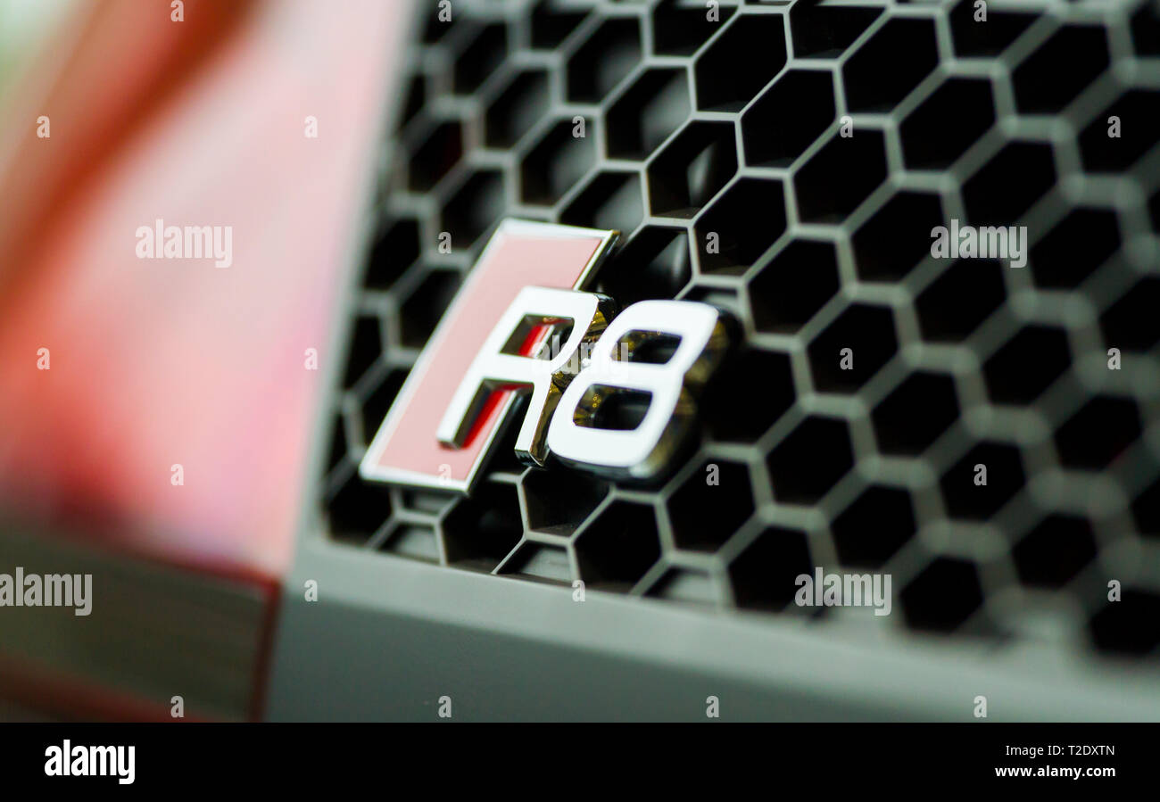 Audi r8 badge hi-res stock photography and images - Alamy