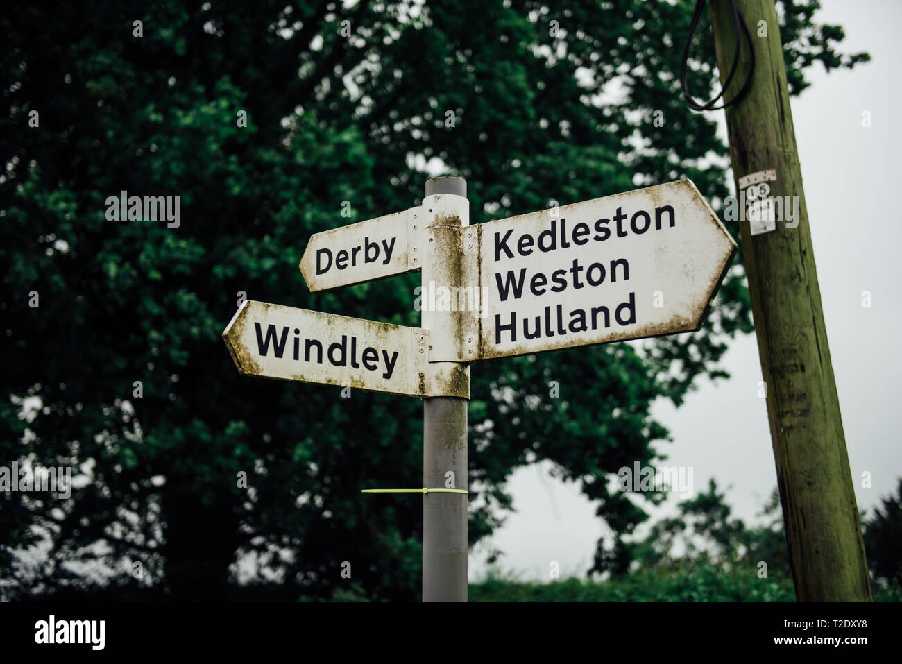 Derby road sign hi-res stock photography and images - Alamy