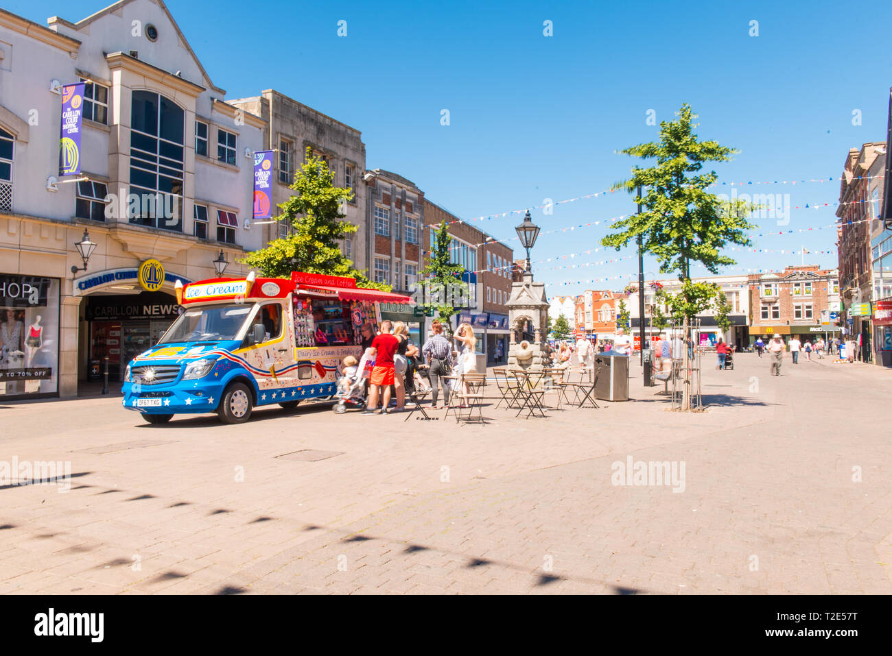 Loughborough city centre hi-res stock photography and images - Alamy