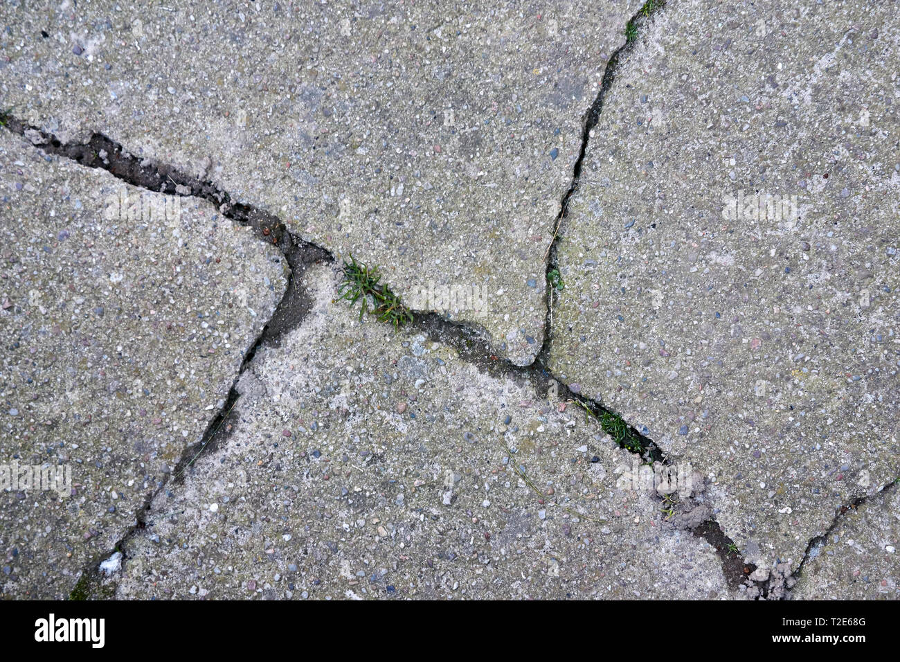 cracked color on a wall outside Stock Photo - Alamy