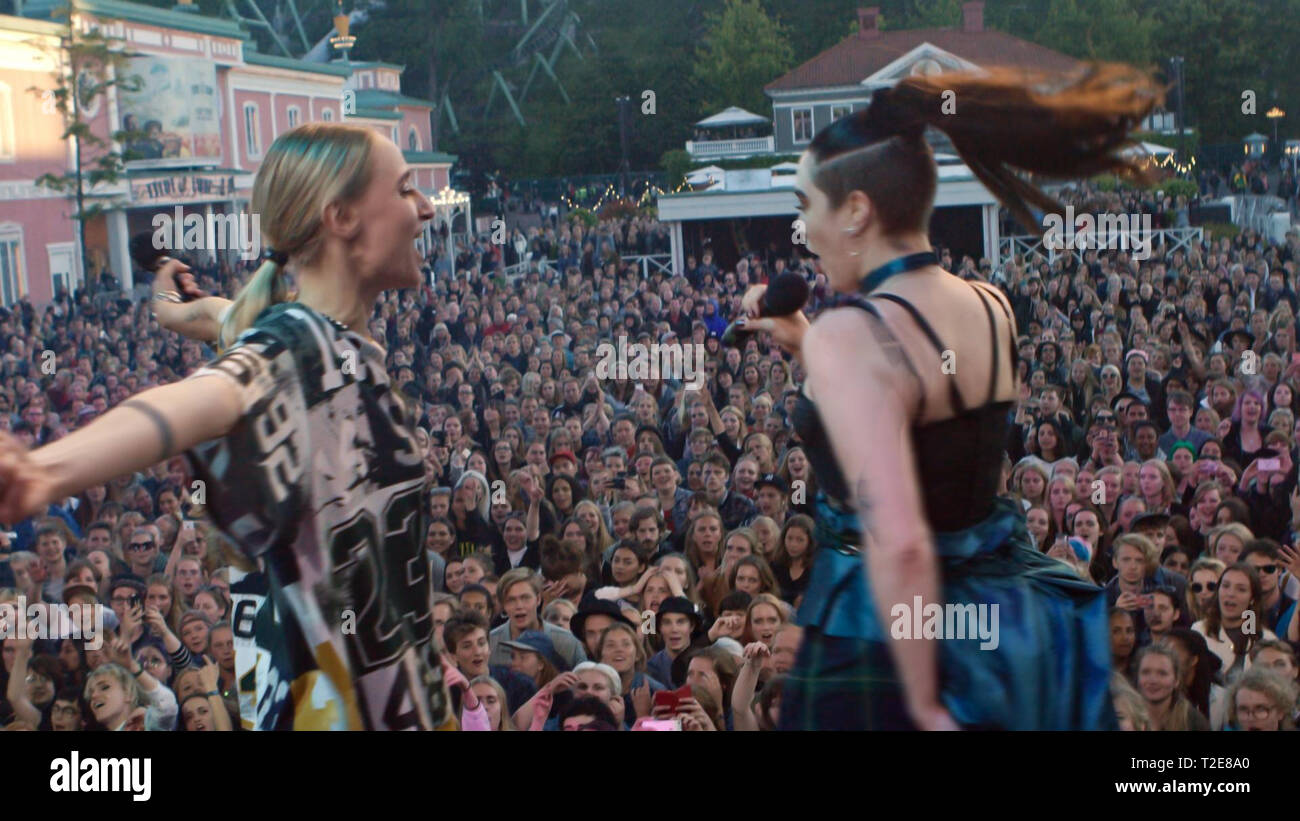 SILVANA - VACK MIG NAR NI VAKNAT, from left: Silvana Imam, Beatrice Eli, 2017. © TriArt Film ...