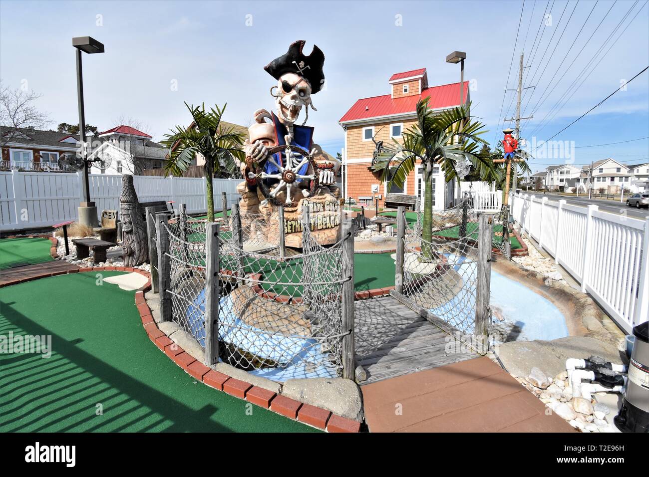 Child miniature golf hi-res stock photography and images - Alamy