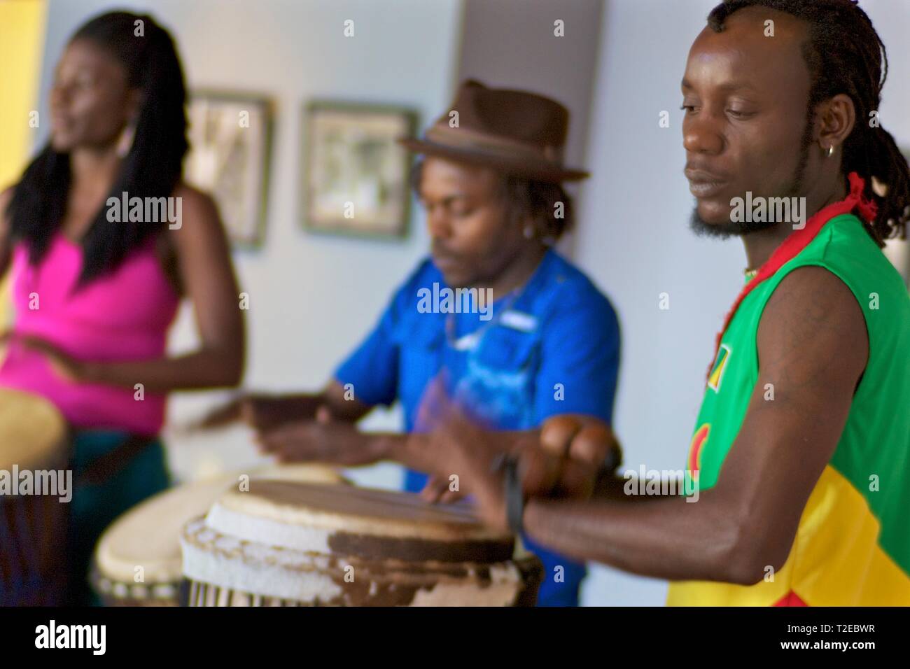 Hand drum dance hi-res stock photography and images - Alamy