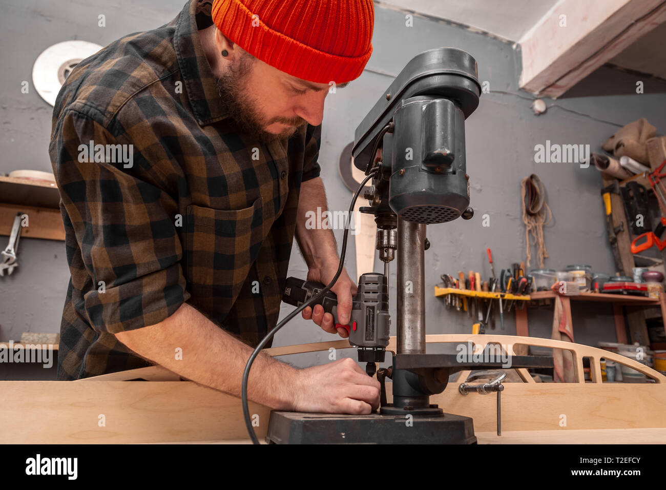 Factory operating drill press in hi-res stock photography and images ...