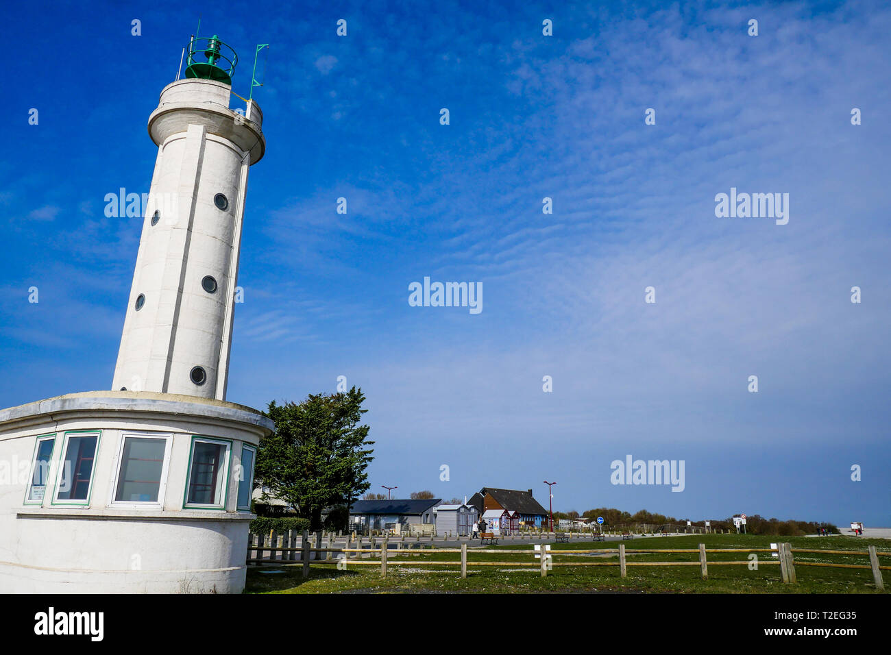 Lighthouse, Le Hourdel, Cayeux-sur-Mer, Bay of Somme, Somme, Haut-de ...