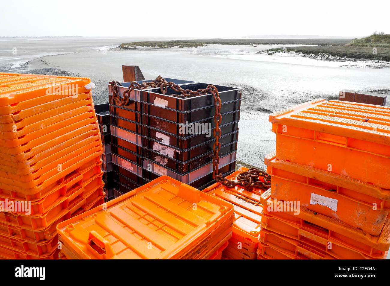 Fish lockers hi-res stock photography and images - Alamy