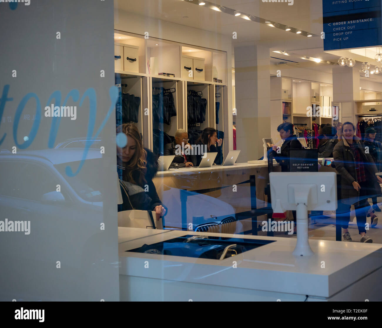 Rent the runway new york hi-res stock photography and images - Alamy