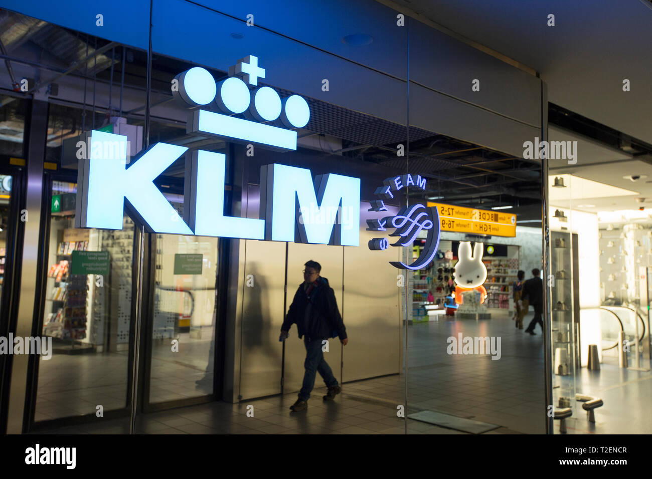 Klm logo hi-res stock photography and images - Alamy