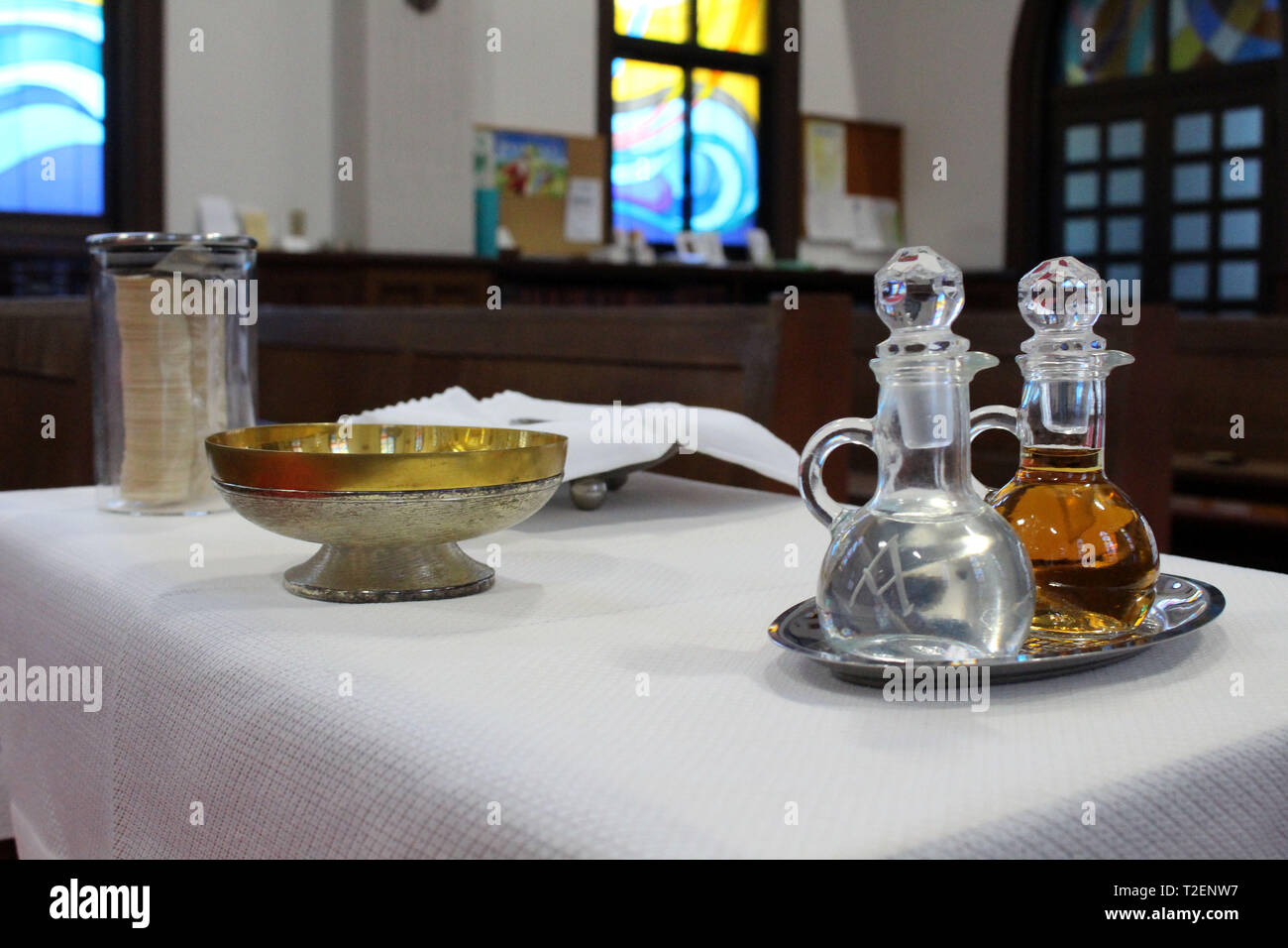 Paten catholic hi-res stock photography and images - Alamy