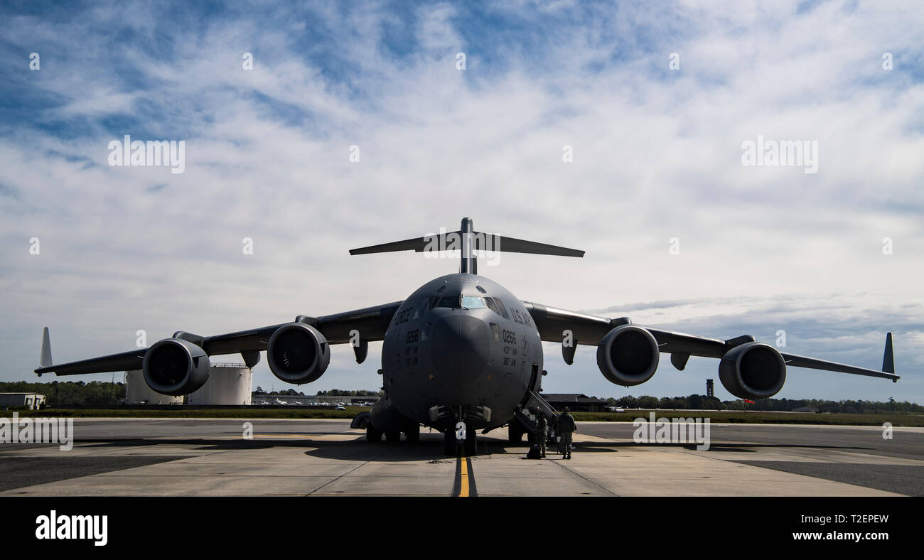 Many types of cargo hi-res stock photography and images - Alamy
