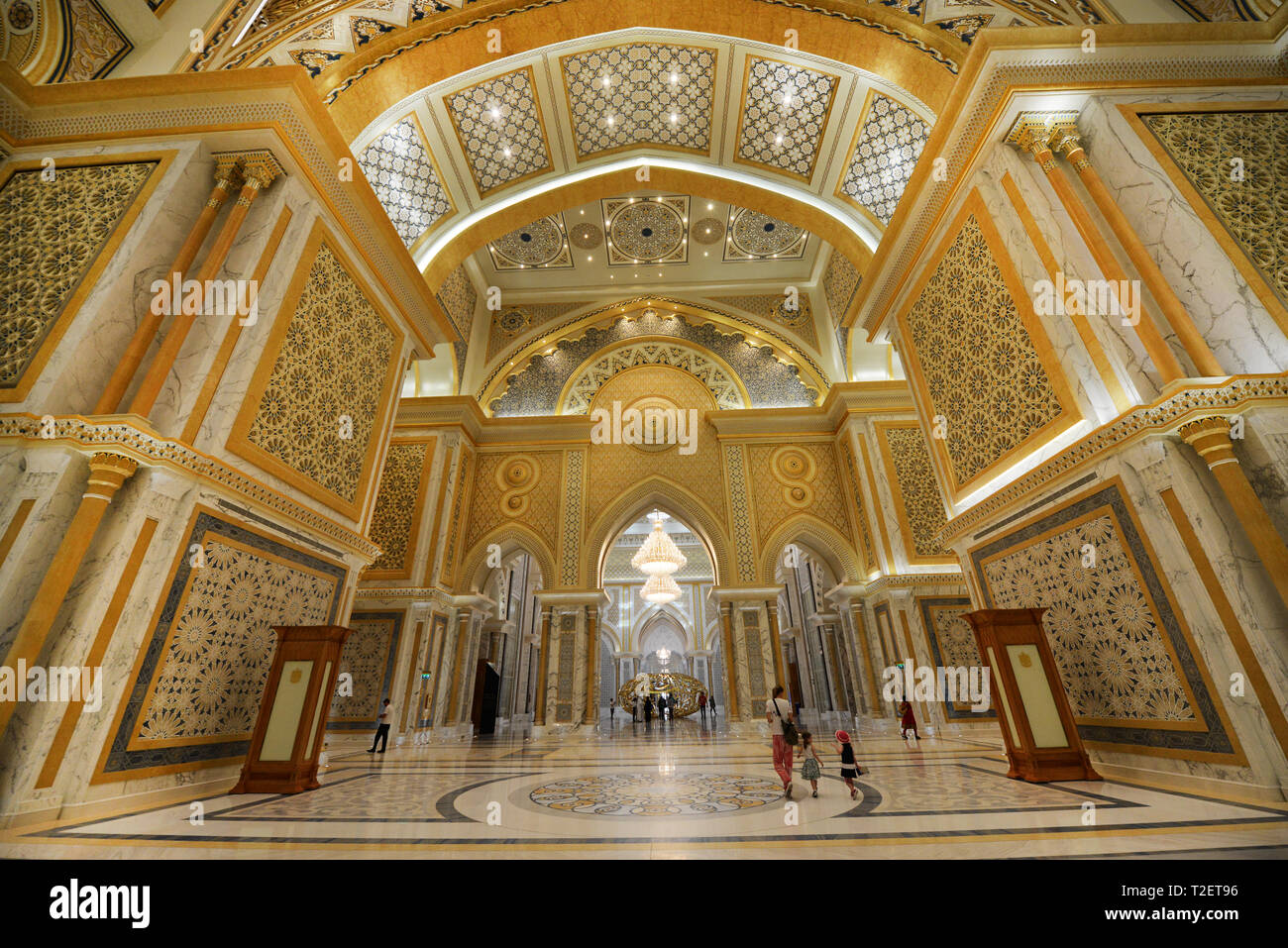 The beautiful Qasr Al Watan - Presidential palace in Abu Dhabi, UAE ...