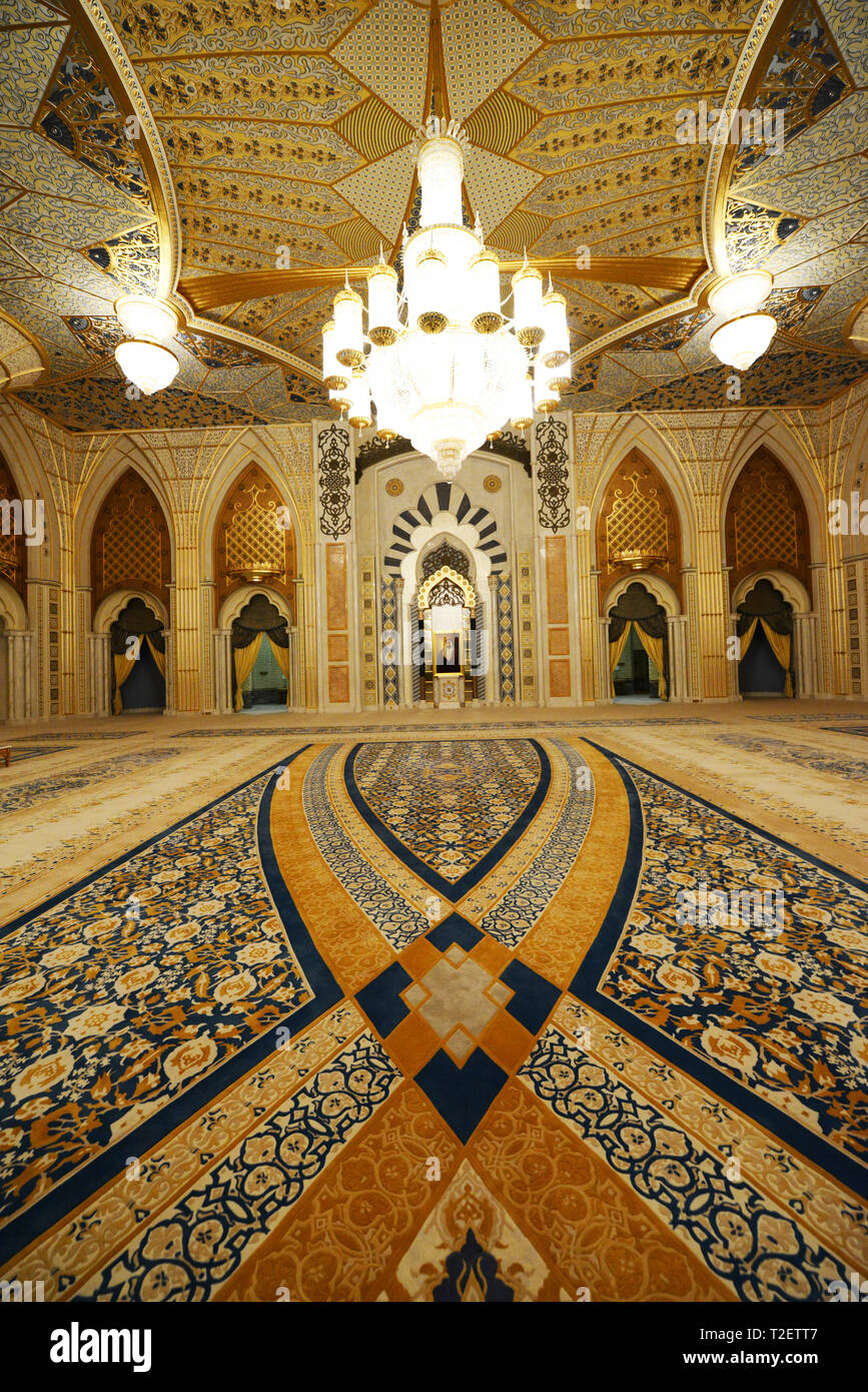 The beautiful Qasr Al Watan - Presidential palace in Abu Dhabi, UAE ...