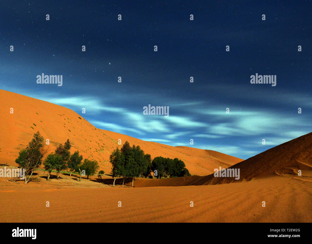 Sahara Desert Stars Beautiful Clouds And Stars Over The Sand Dunes Of