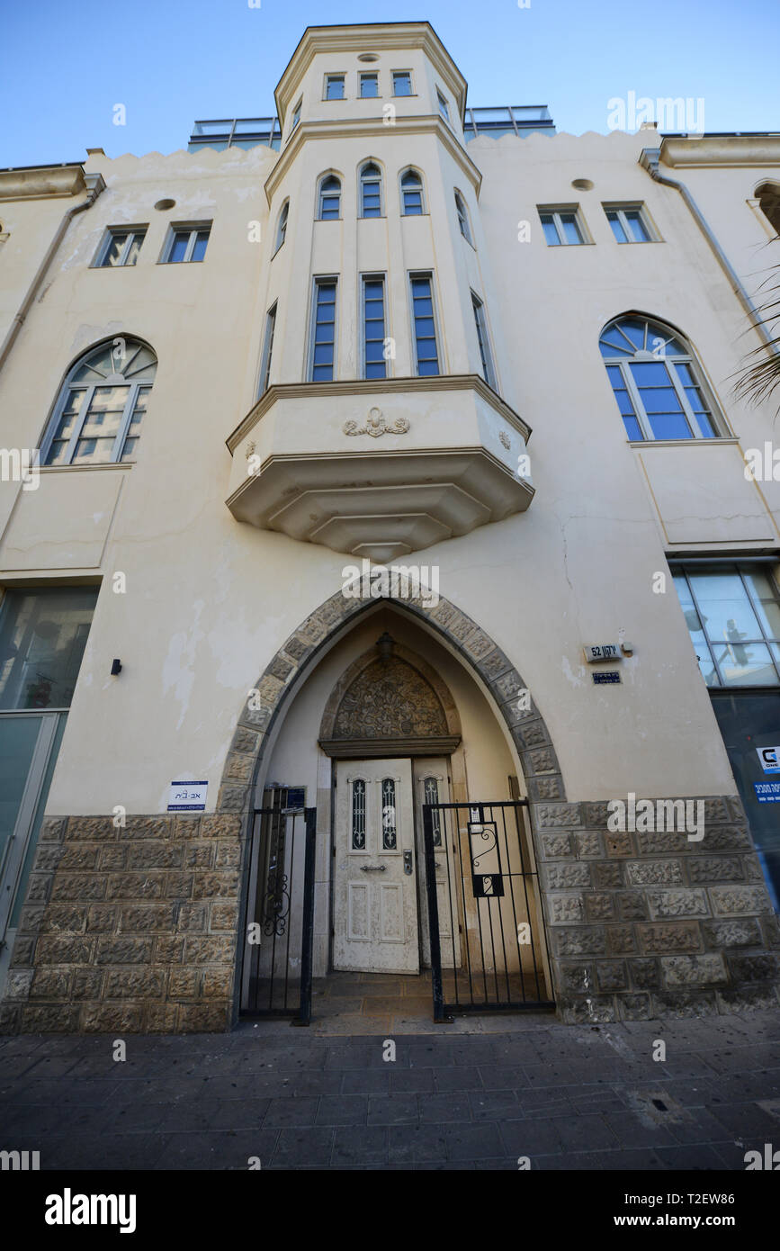 Hayarkon street tel aviv city hi-res stock photography and images - Alamy