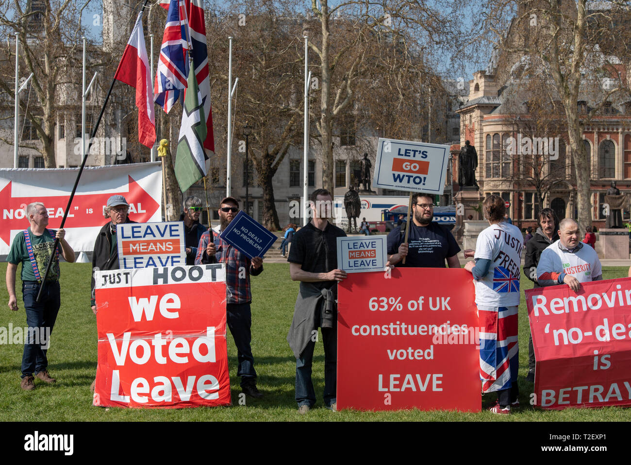 Brexit supporters at a rally outside the Houses of Parliament on 29 ...