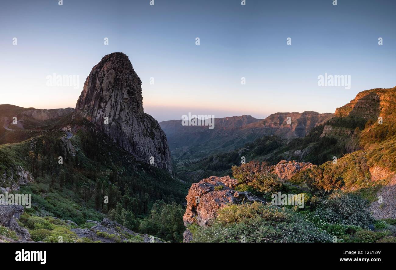 Roque de Agando rock tower at sunrise, Monumento Natural de los Roques ...