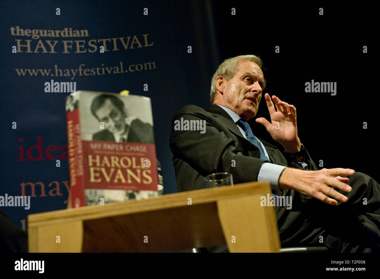 Portraits of legendary journalist and editor Sir Harold Evans [ married ...