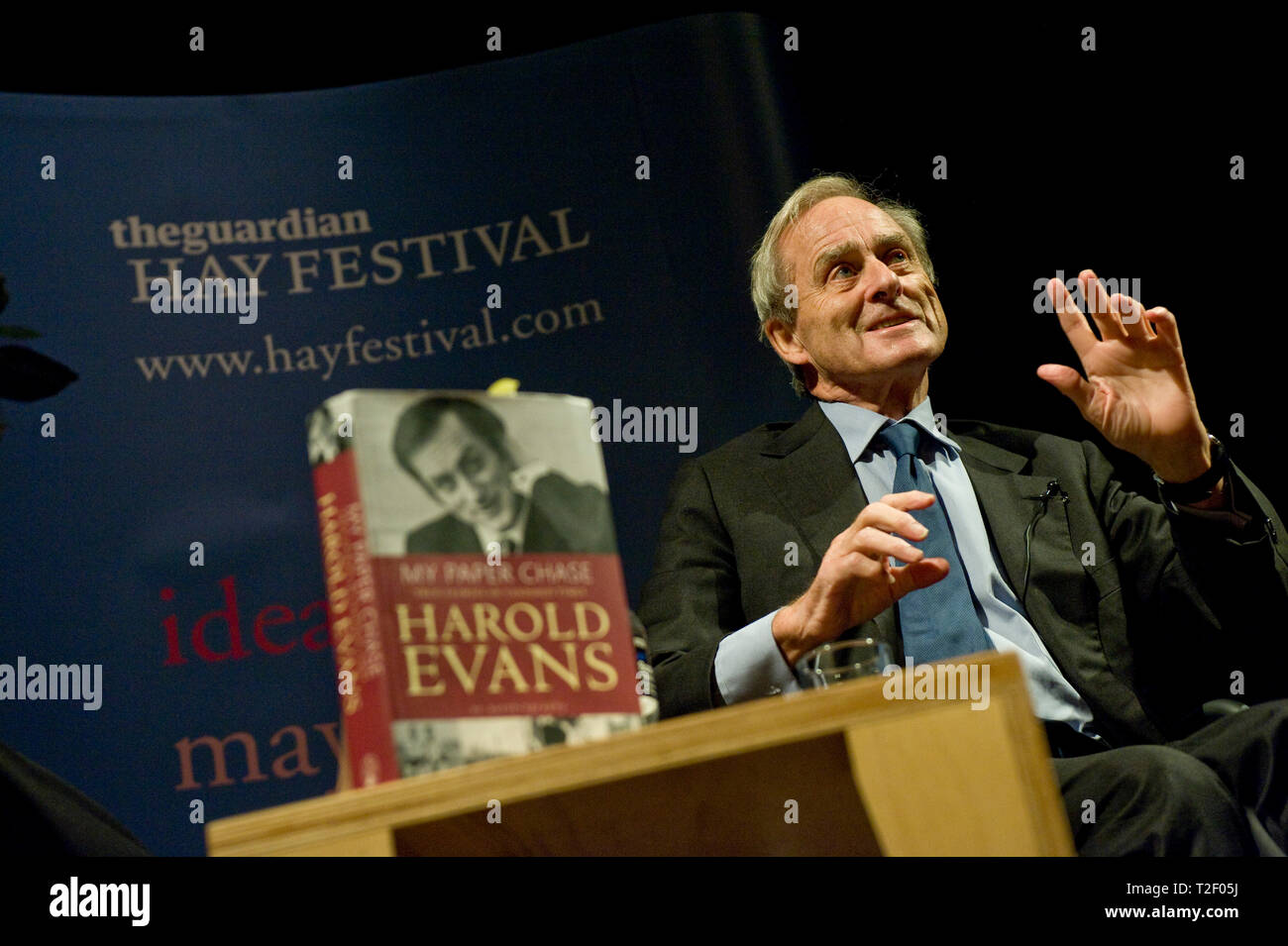 Portraits of legendary journalist and editor Sir Harold Evans [ married ...