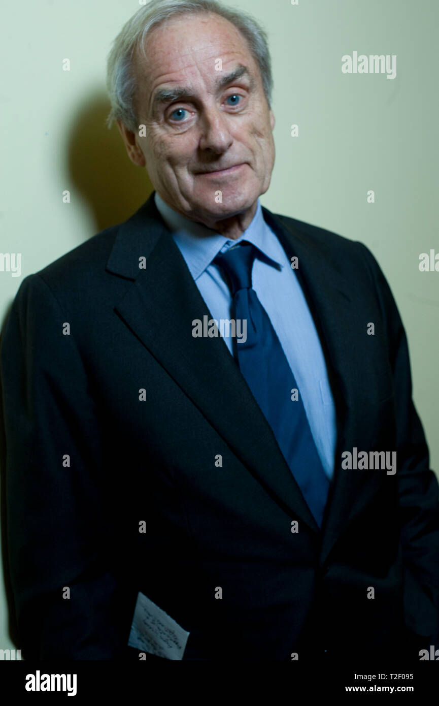 Portraits of legendary journalist and editor Sir Harold Evans [ married ...