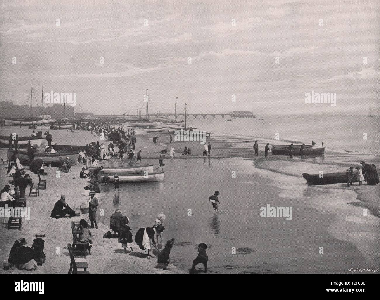 Alfred beach hi-res stock photography and images - Alamy