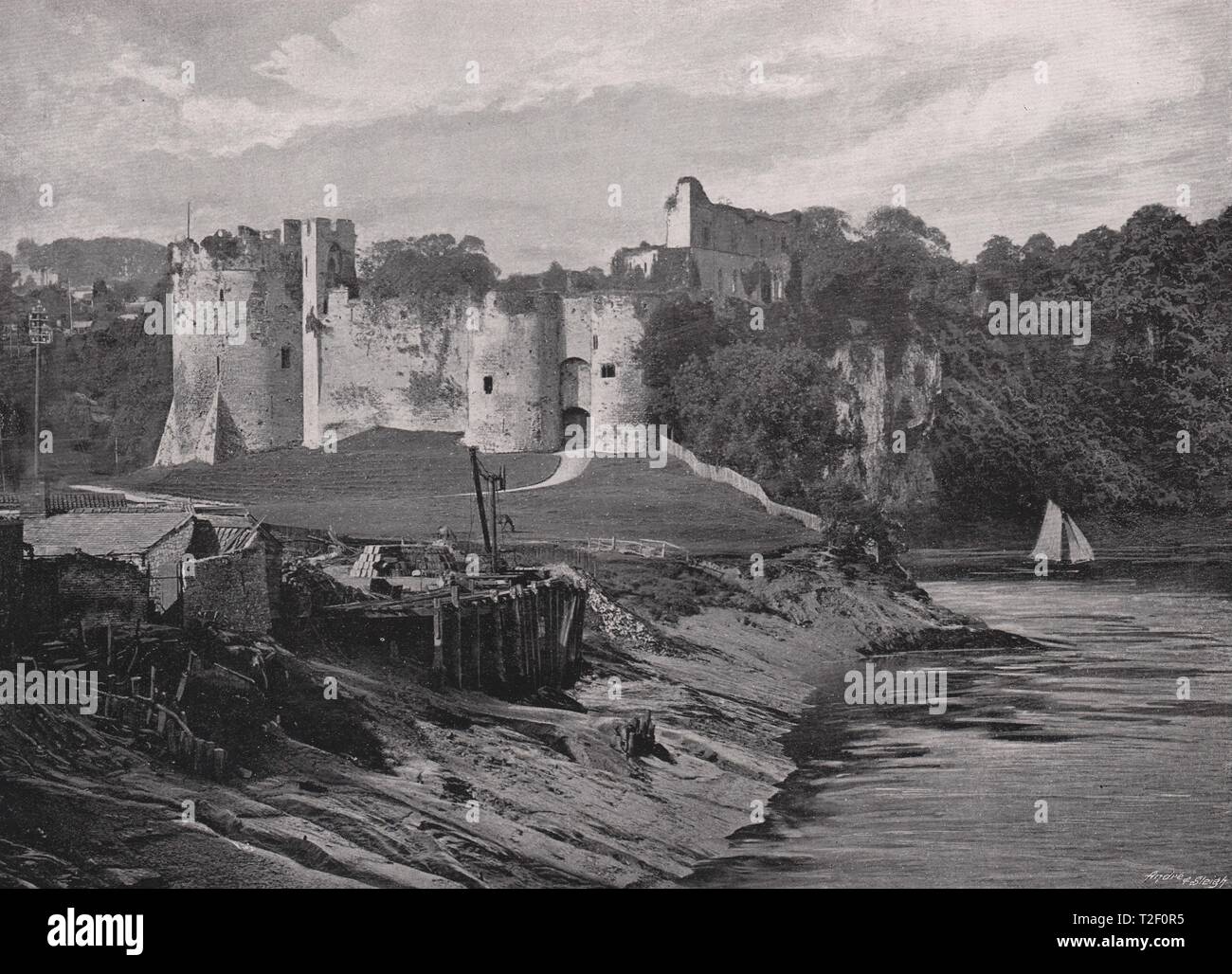 Chepstow castle england hi-res stock photography and images - Alamy
