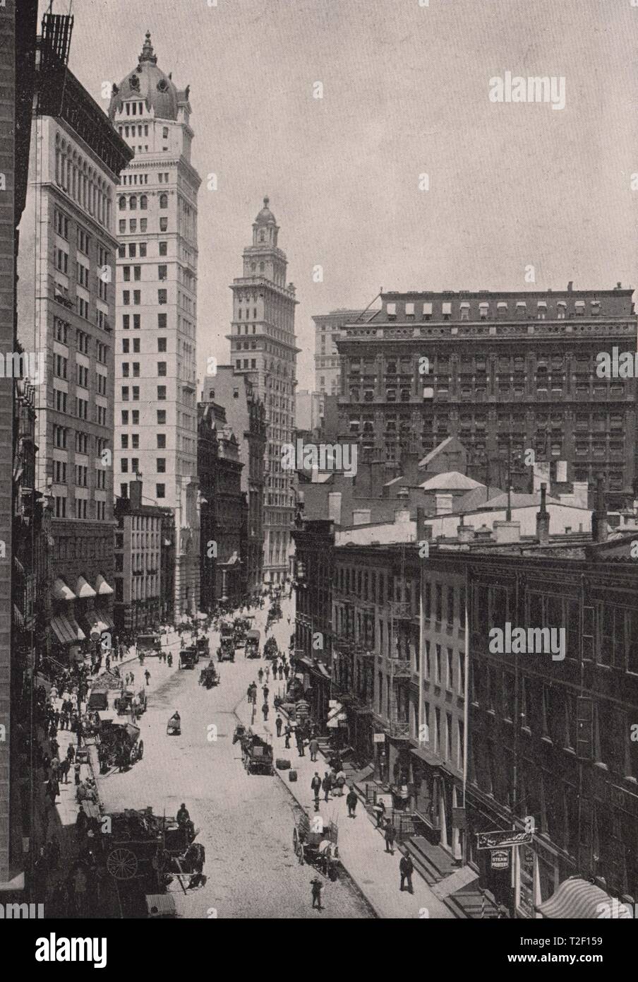 Broad Street-Looking North from Beaver Street Stock Photo - Alamy