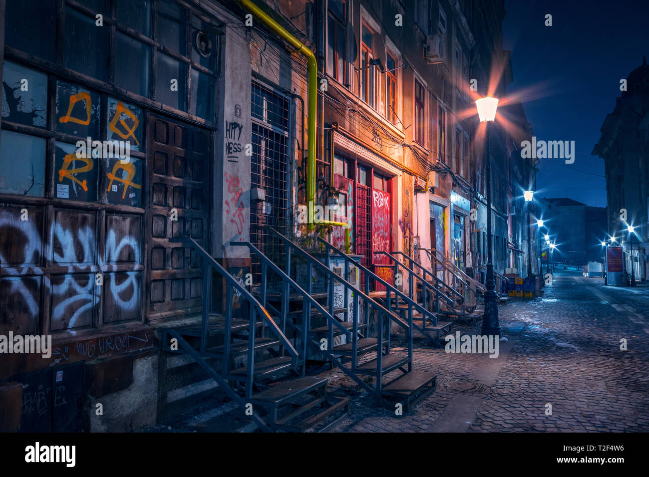 Bucharest street at night hi-res stock photography and images - Alamy