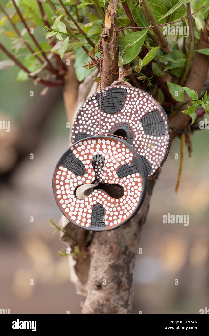 Lip Plates Stock Photos & Lip Plates Stock Images - Alamy