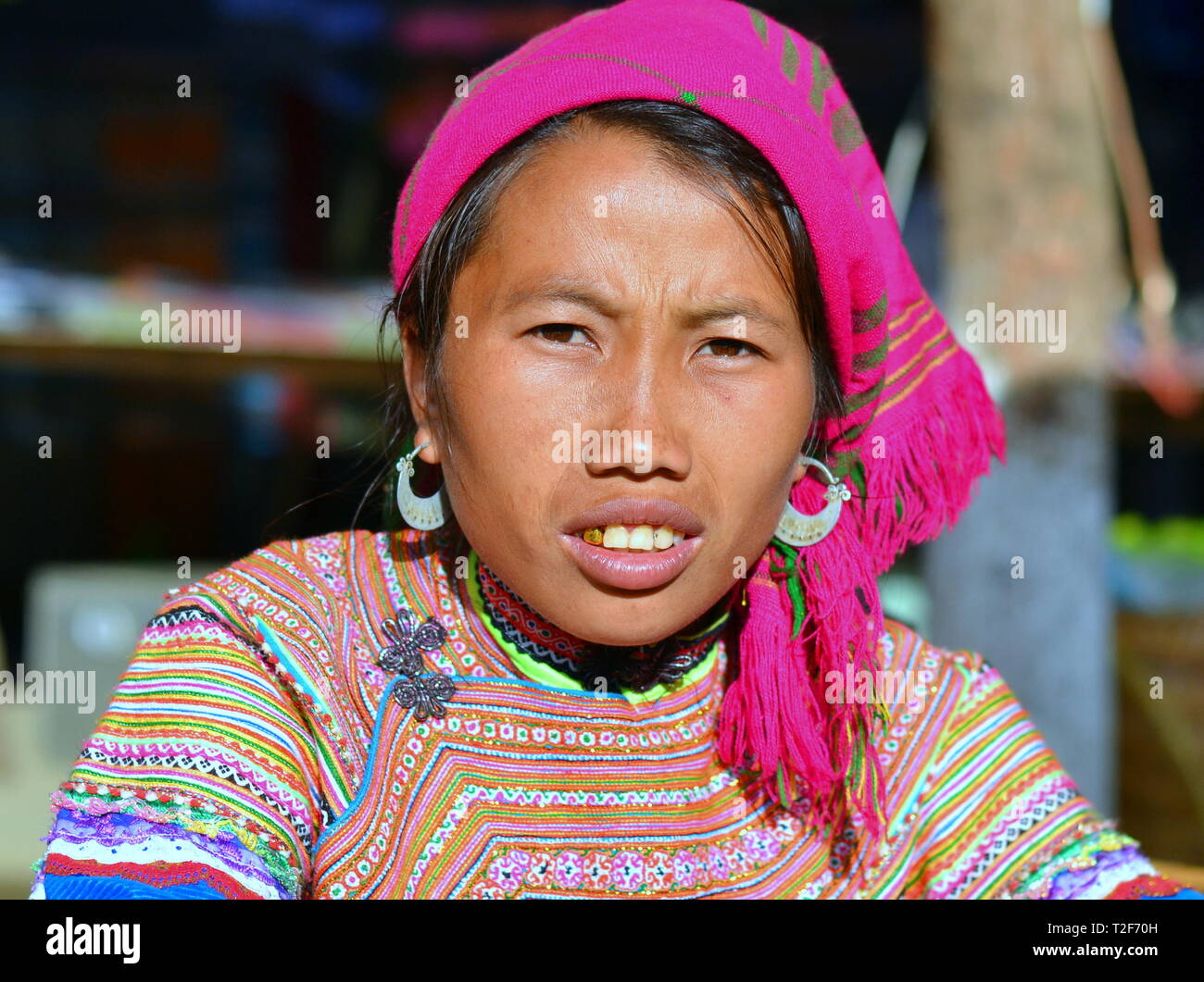 Traditional hmong coller hi-res stock photography and images - Alamy