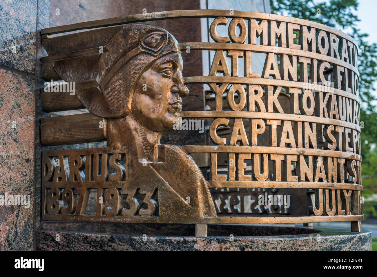 Statue moderne hi-res stock photography and images - Alamy