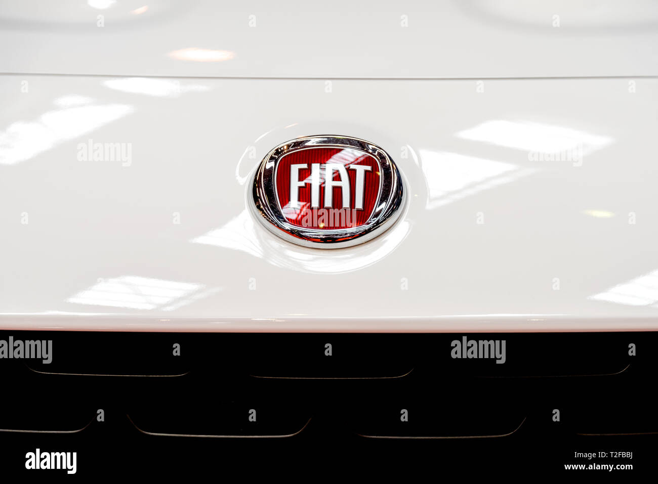Shiny fiat logo hi-res stock photography and images - Alamy