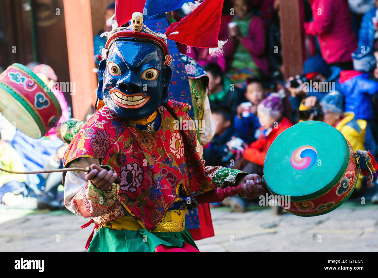 Ghing hi-res stock photography and images - Alamy