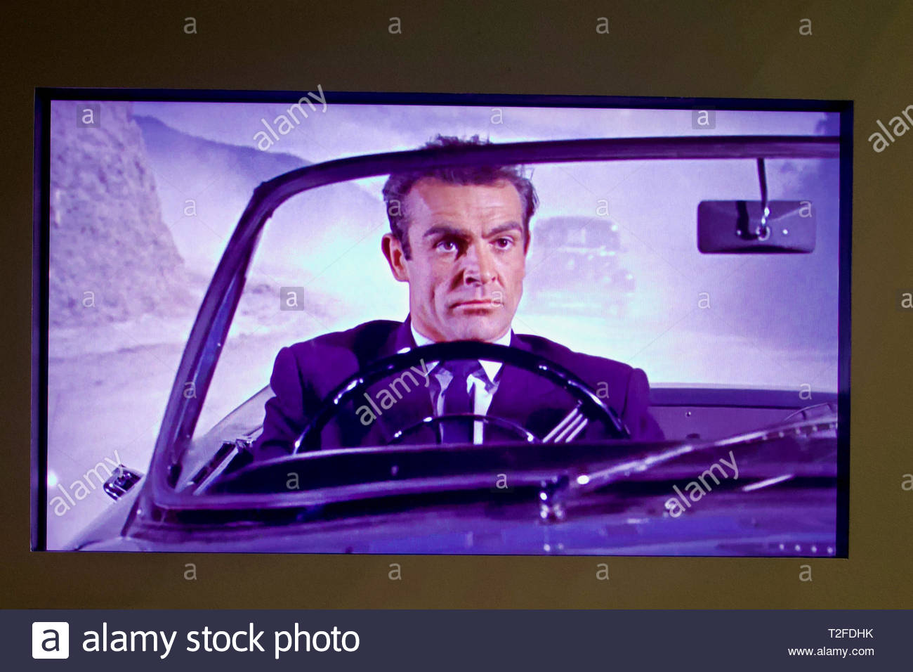 Dr No 1962 James Bond Stock Photos & Dr No 1962 James Bond Stock Images ...