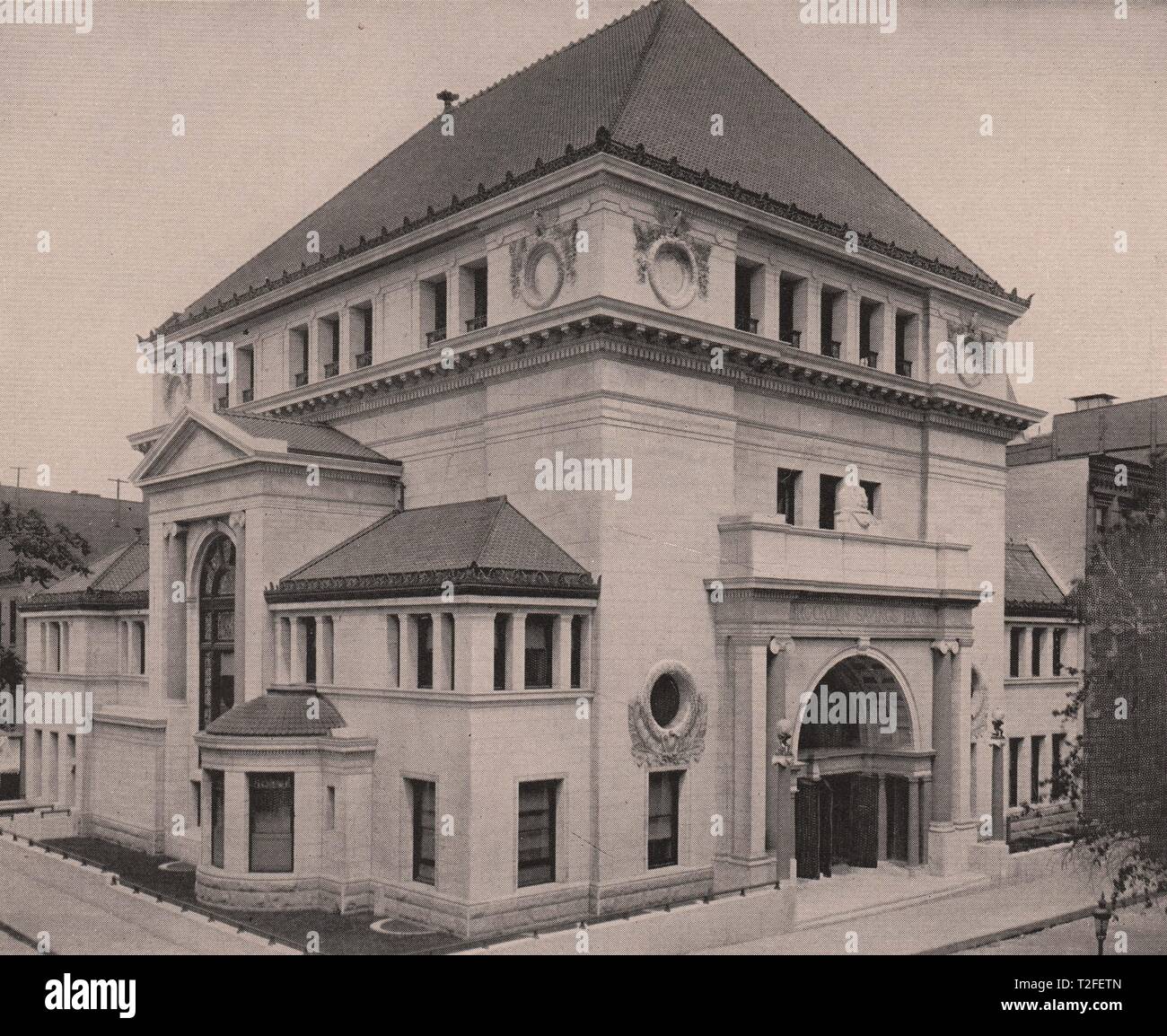 Brooklyn Savings Bank-Corner Pierrepont and Clinton Streets Stock Photo ...