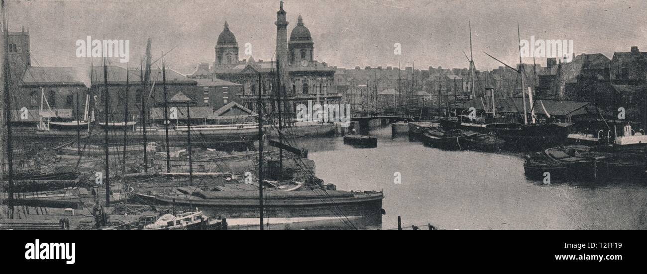 Hull dock office hi-res stock photography and images - Alamy