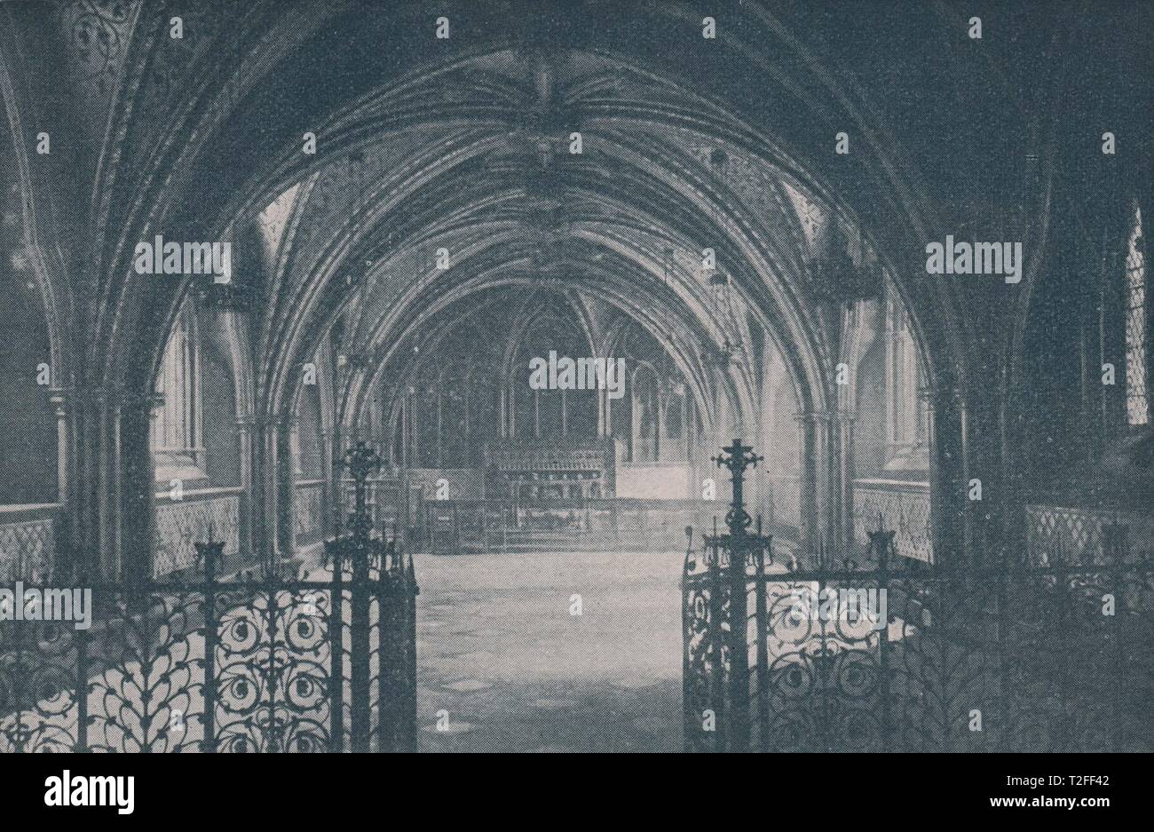 The Crypt - Houses of Parliament Stock Photo - Alamy
