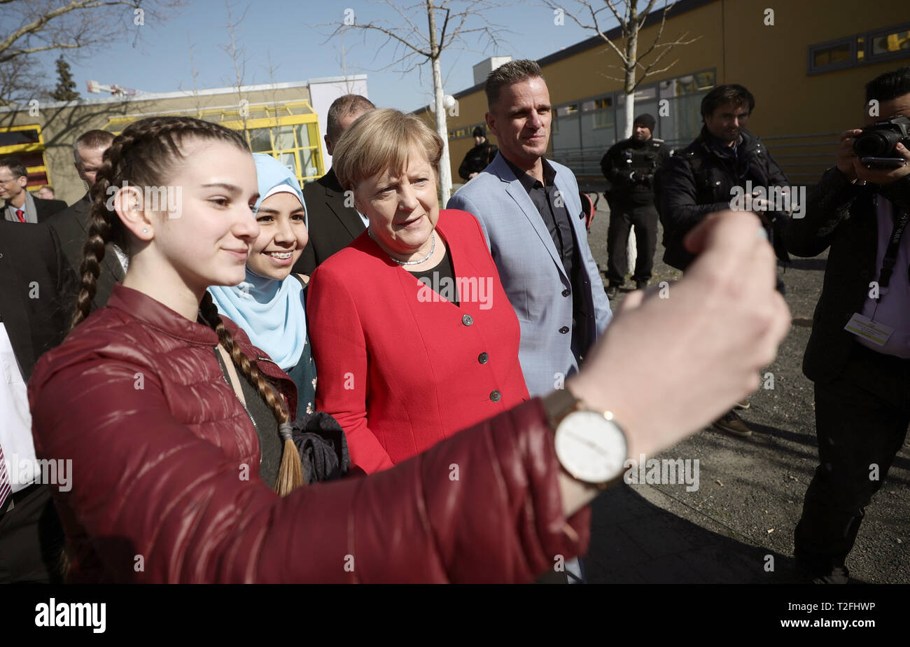 Berlin, Germany. 02nd Apr, 2019. Federal Chancellor Angela Merkel (CDU ...