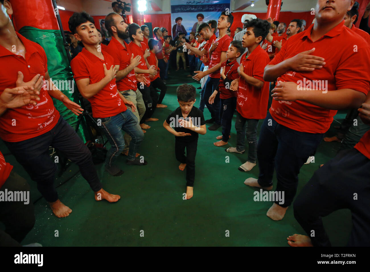 Islamic social customs hi-res stock photography and images - Alamy