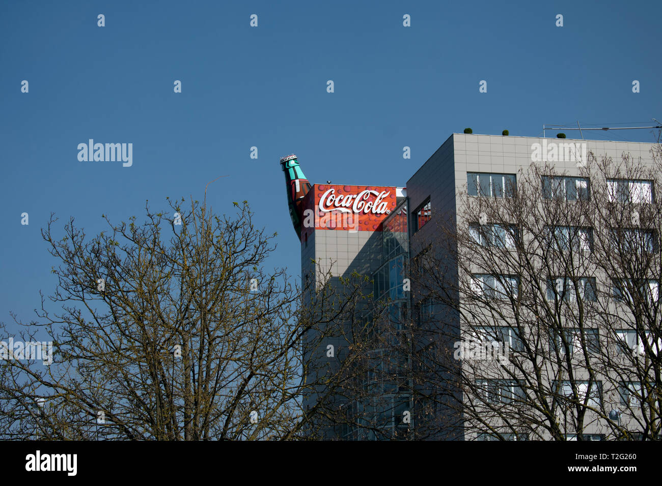 Coca cola building hi-res stock photography and images - Alamy