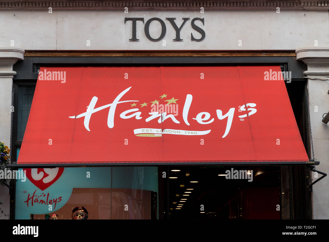 Hamleys logo hi-res stock photography and images - Alamy