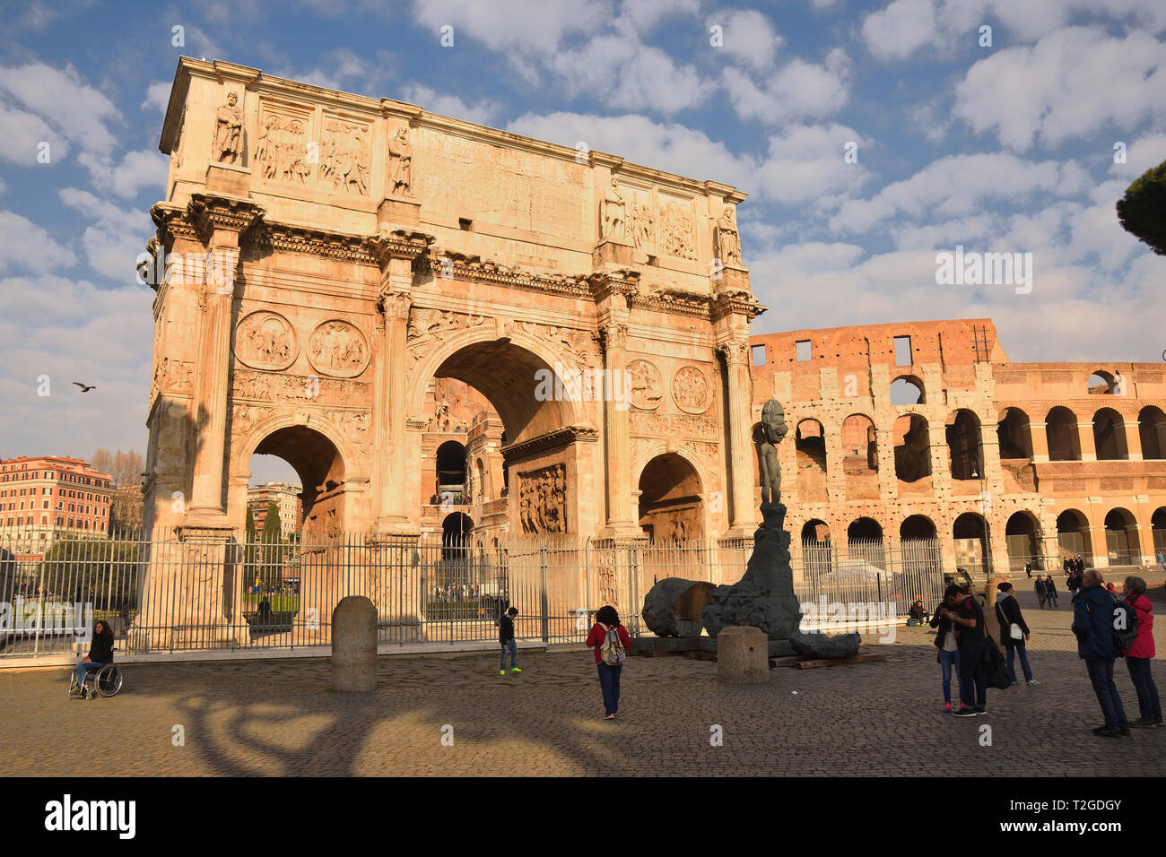 Italy italian architecture building arch hi-res stock photography and ...