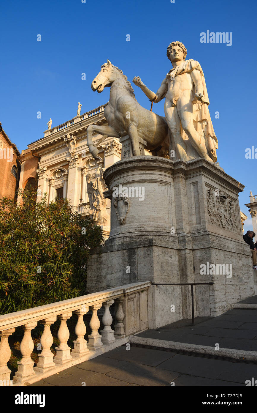 Dioscuri on horse hi-res stock photography and images - Alamy