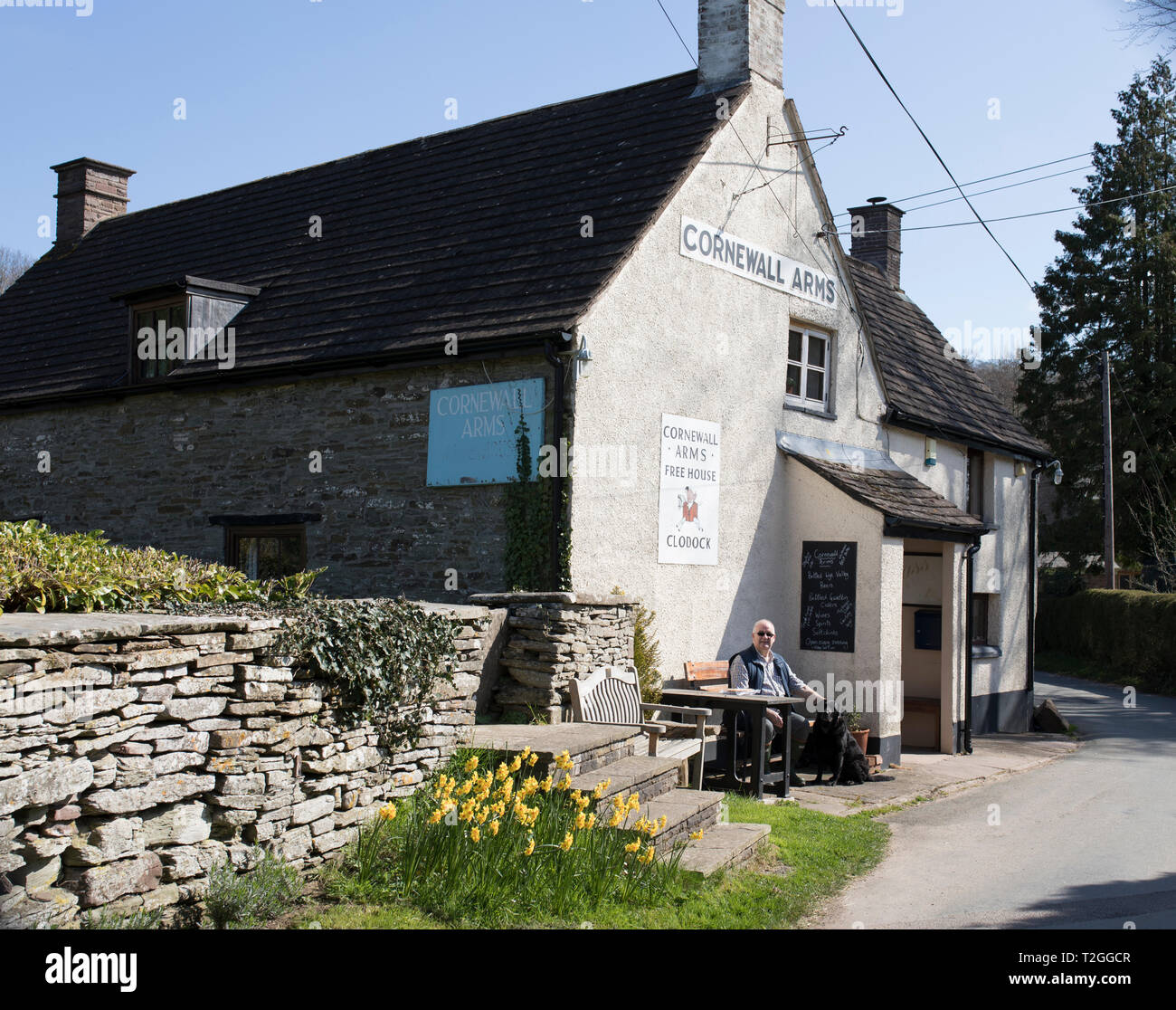 Cornewall Arms Pub Clodock Stock Photo - Alamy