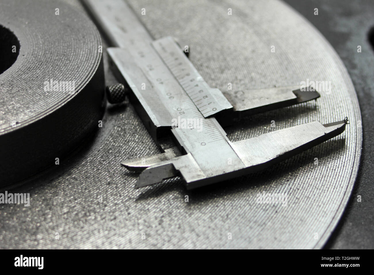 Pulley and Vernier metal sliding caliper Stock Photo - Alamy